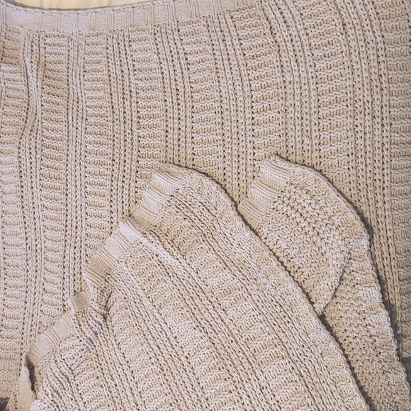 Threshold | Bedding | Cozy Knit Throw Neutral Greige Color | Poshmark